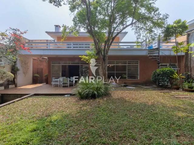 Prédio para Locação em São Paulo/SP Campo Belo 3 Quartos