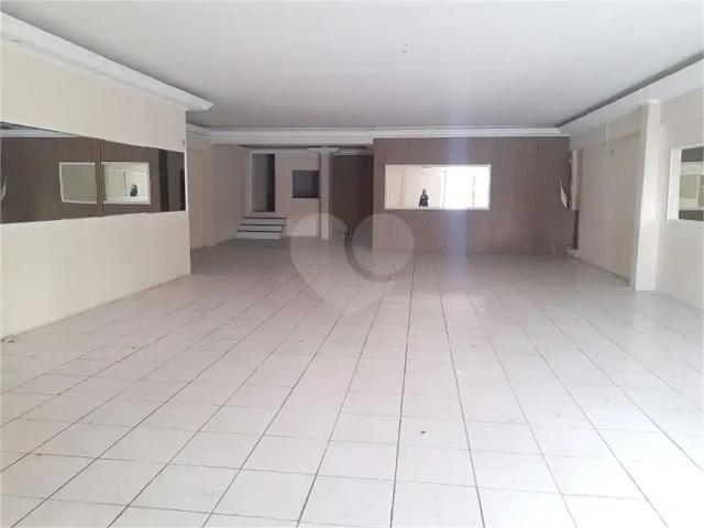 Prédio para Locação em São Paulo/SP Campo Limpo
