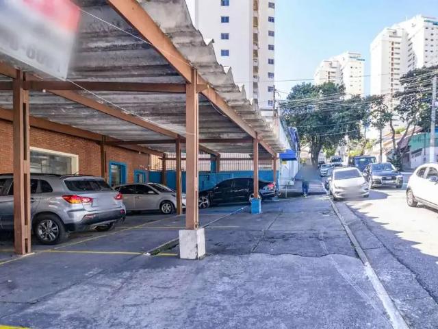 Prédio para Locação em São Paulo/SP Casa Verde