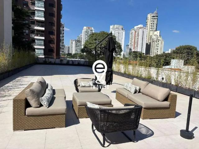 Prédio para Locação em São Paulo/SP Cidade Monções 10 Quartos