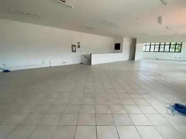 Prédio para Locação em São Paulo/SP Cidade Vargas