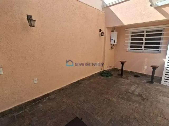 Prédio para Locação em São Paulo/SP Aclimação 3 Quartos