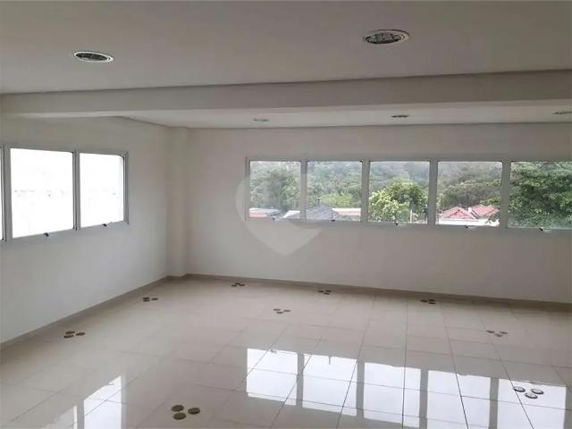 Prédio para Locação em São Paulo/SP Aclimação
