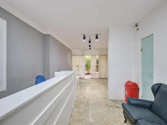 Prédio para Locação em São Paulo/SP Alto da Boa Vista