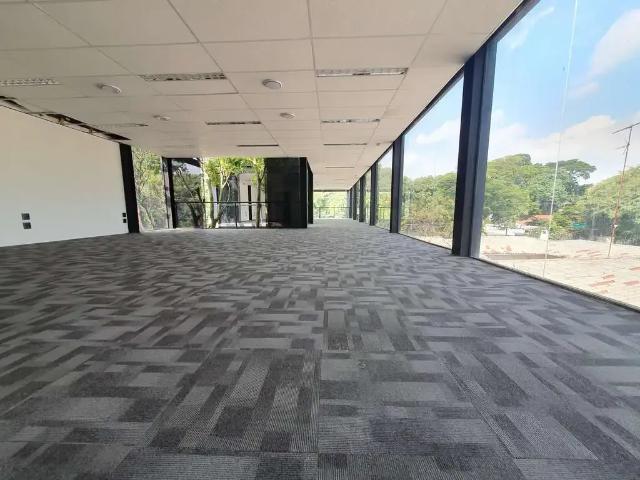 Prédio para Locação em São Paulo/SP Alto de Pinheiros