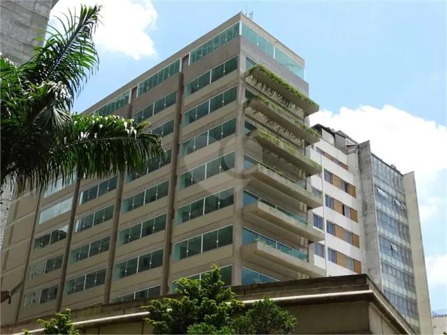 Prédio para Locação em São Paulo/SP Bela Vista