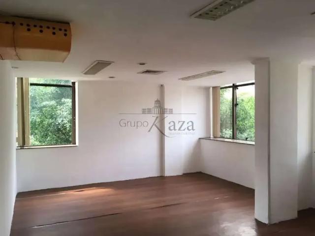 Prédio para Locação em São Paulo/SP Bela Vista 1 Quartos