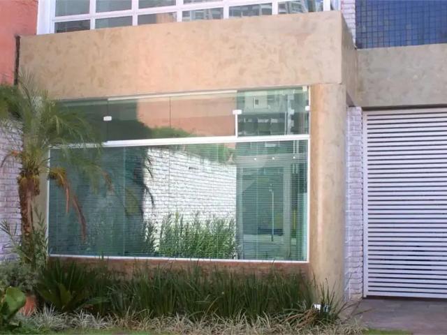 Prédio para Locação em São Paulo/SP Bela Vista