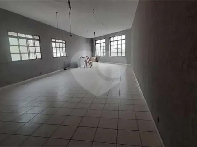 Prédio para Locação em São Paulo/SP Belém
