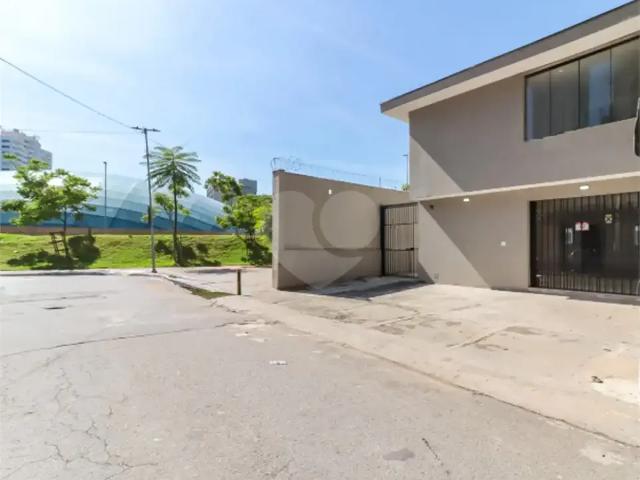 Prédio para Locação em São Paulo/SP Brooklin