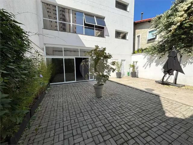 Prédio para Locação em São Paulo/SP Brooklin