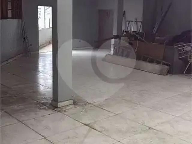 Prédio para Locação em São Paulo/SP Itaquera