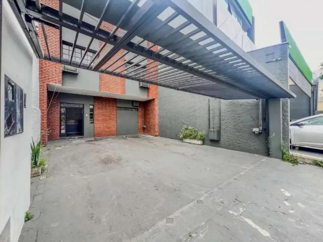 Prédio para Locação em São Paulo/SP Jardim das Acacias