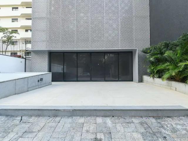 Prédio para Locação em São Paulo/SP Jardim Europa