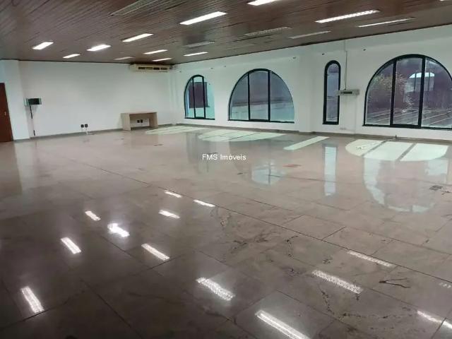 Prédio para Locação em São Paulo/SP Jardim Everest