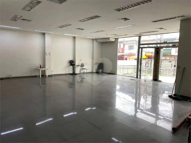 Prédio para Locação em São Paulo/SP Jardim Esmeralda