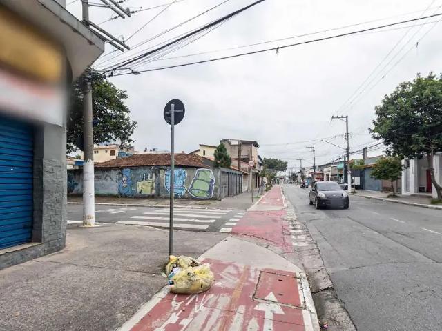 Prédio para Locação em São Paulo/SP Jardim Helena