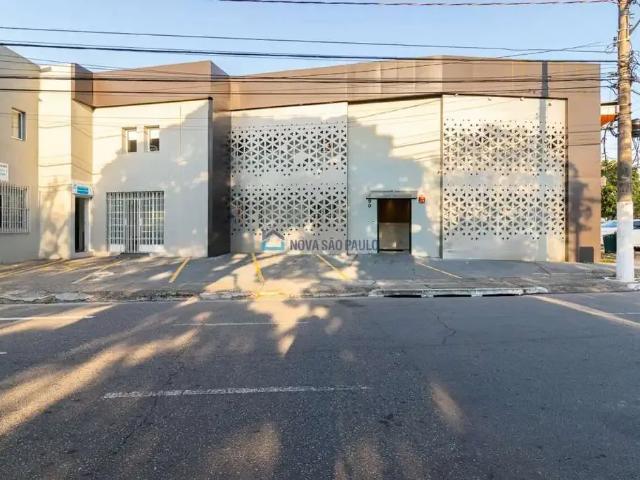 Prédio para Locação em São Paulo/SP Jardim Petrópolis