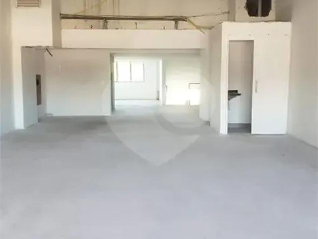 Prédio para Locação em São Paulo/SP Lapa