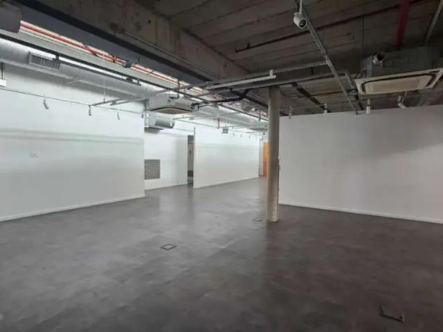 Prédio para Locação em São Paulo/SP Lapa de Baixo