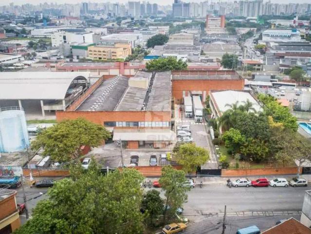 Prédio para Locação em São Paulo/SP Limão