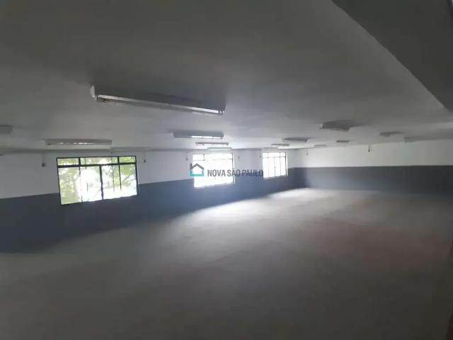 Prédio para Locação em São Paulo/SP São Judas
