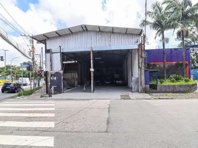 Prédio para Locação em São Paulo/SP Socorro