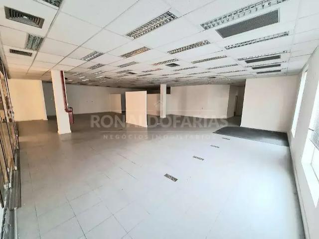 Prédio para Locação em São Paulo/SP Socorro