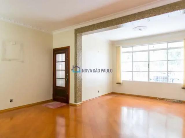 Prédio para Locação em São Paulo/SP Saúde 3 Quartos