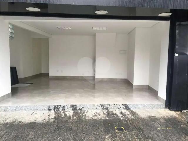Prédio para Locação em São Paulo/SP Santana