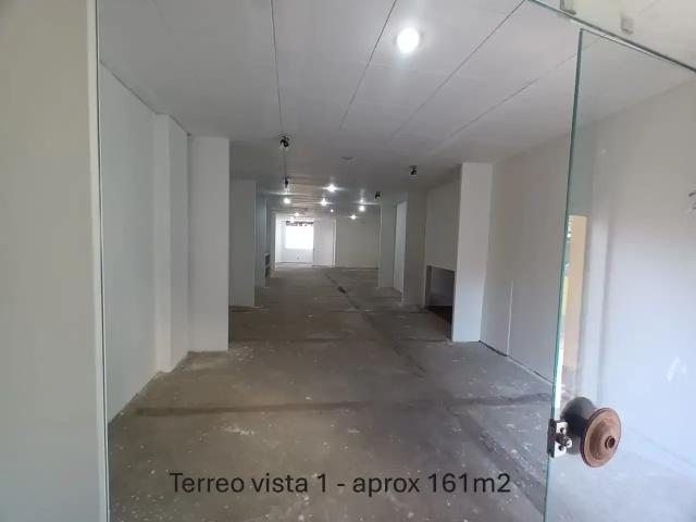 Prédio para Locação em São Paulo/SP Sumarezinho