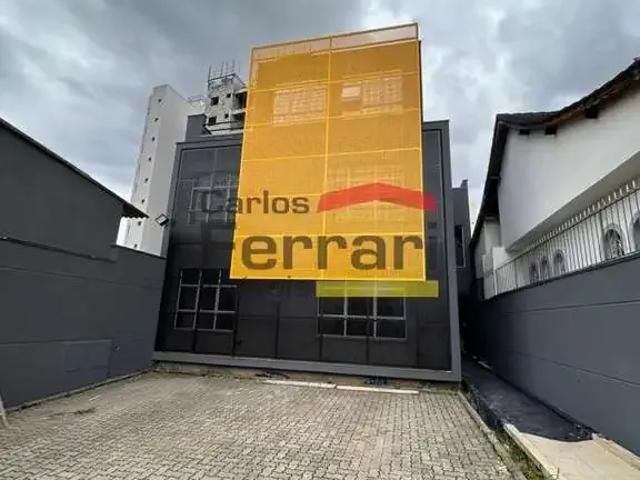 Prédio para Locação em São Paulo/SP Parada Inglesa