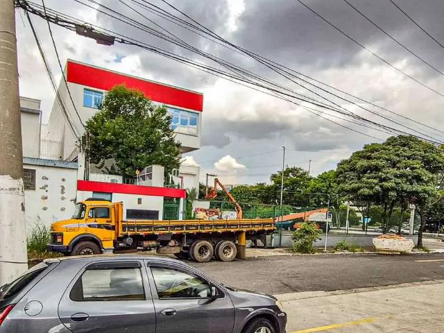 Prédio para Locação em São Paulo/SP Parque Novo Mundo