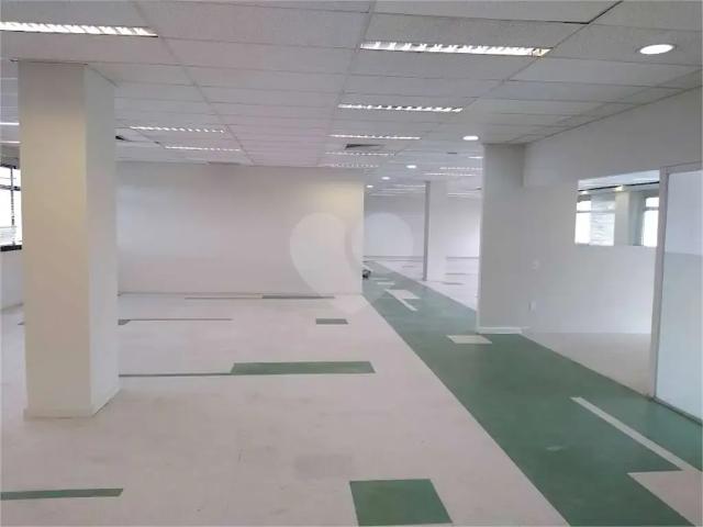 Prédio para Locação em São Paulo/SP Barra Funda
