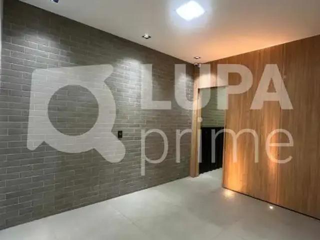 Prédio para Locação em São Paulo/SP Penha De França