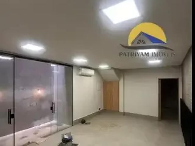 Prédio para Locação em São Paulo/SP Penha De França
