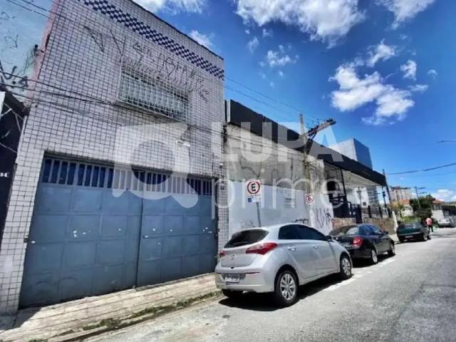 Prédio para Locação em São Paulo/SP Penha De França