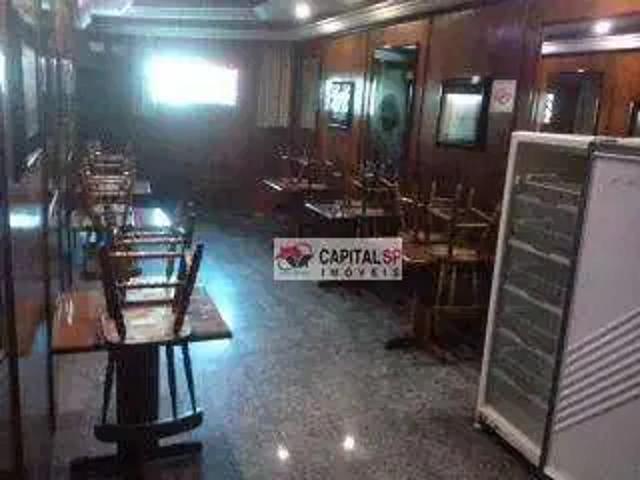 Prédio para Locação em São Paulo/SP Penha De França