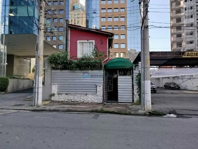 Prédio para Locação em São Paulo/SP Pinheiros