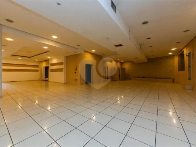 Prédio para Locação em São Paulo/SP Vila Carrão