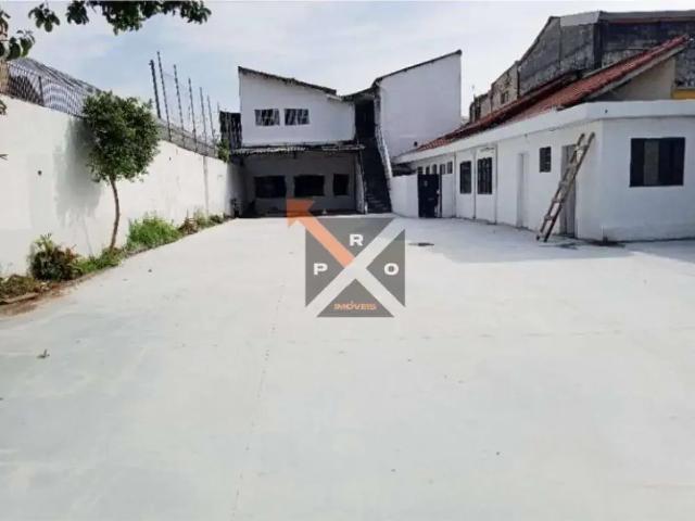 Prédio para Locação em São Paulo/SP Vila Carrão