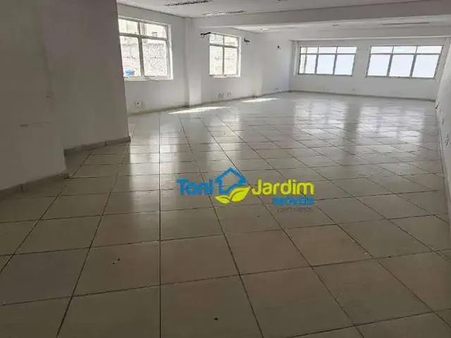 Prédio para Locação em São Paulo/SP Vila Carrão