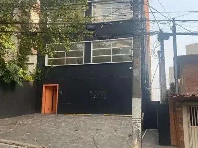Prédio para Locação em São Paulo/SP Vila Madalena