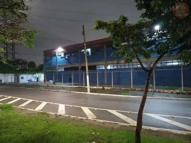 Prédio para Locação em São Paulo/SP Vila Maria