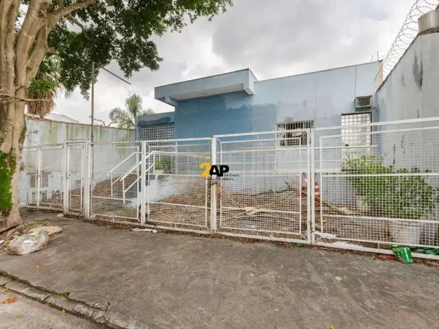 Prédio para Locação em São Paulo/SP Vila Pirajussara