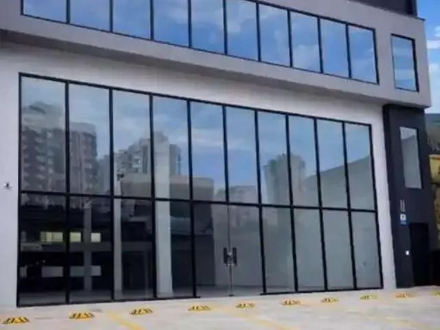 Prédio para Locação em São Paulo/SP Vila Regente Feijó