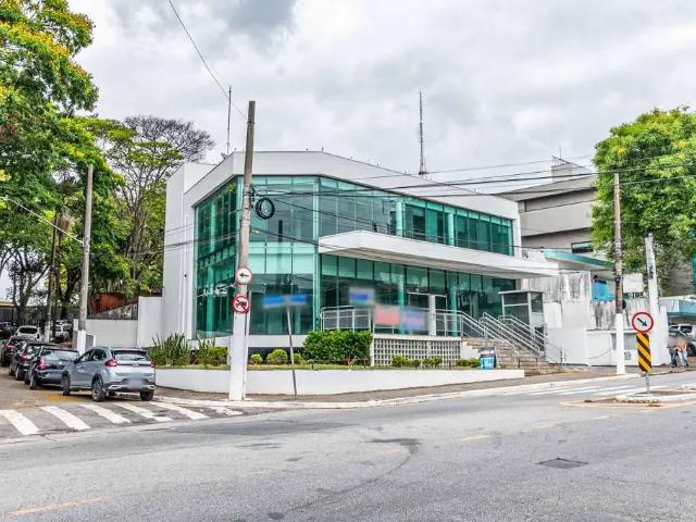Prédio para Locação em São Paulo/SP Vila Romana