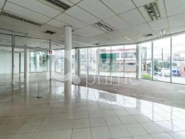 Prédio para Locação em São Paulo/SP Vila Romana