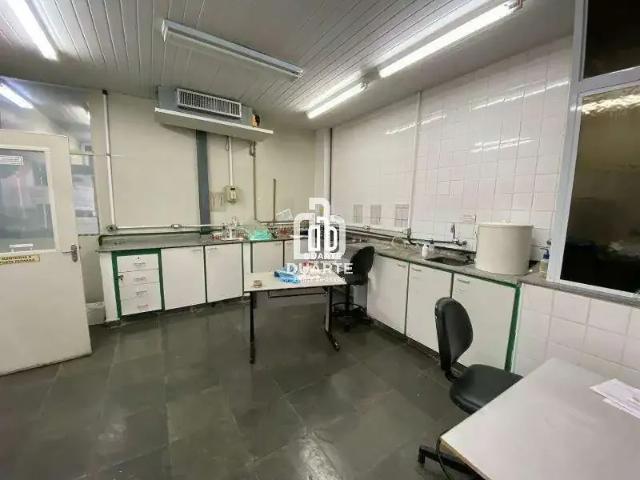 Prédio para Locação em Santos/SP Vila Mathias