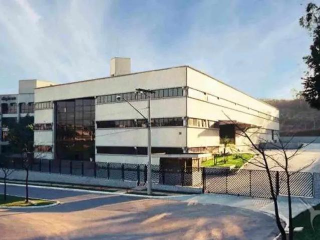 Prédio para Locação em Santana de Parnaíba/SP Tamboré